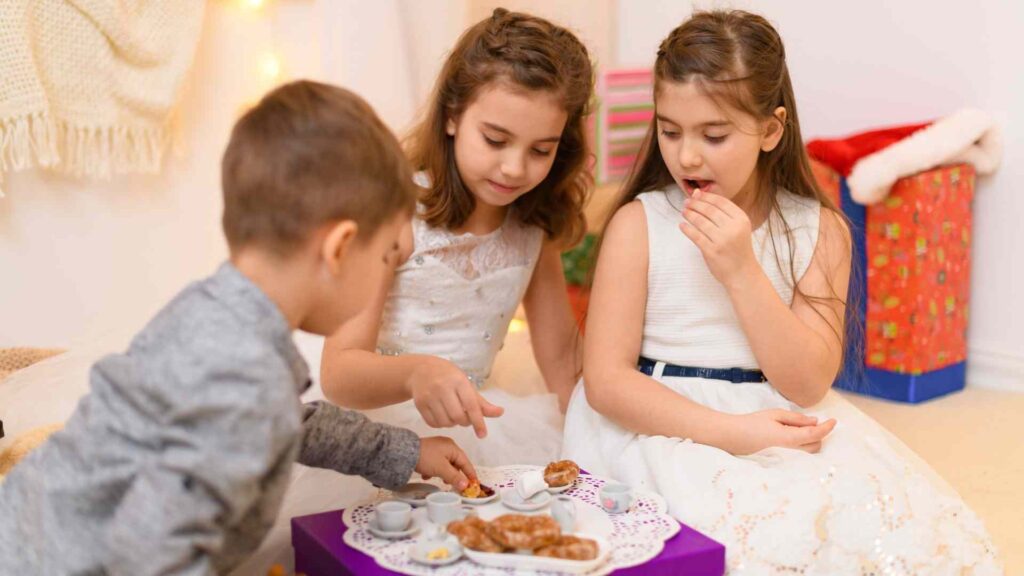 Filipino Parlor Games